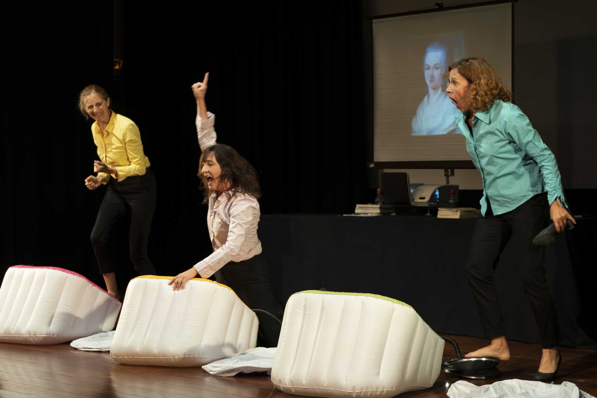 olympe_de_gouges-154-red-bd – Par les Villages